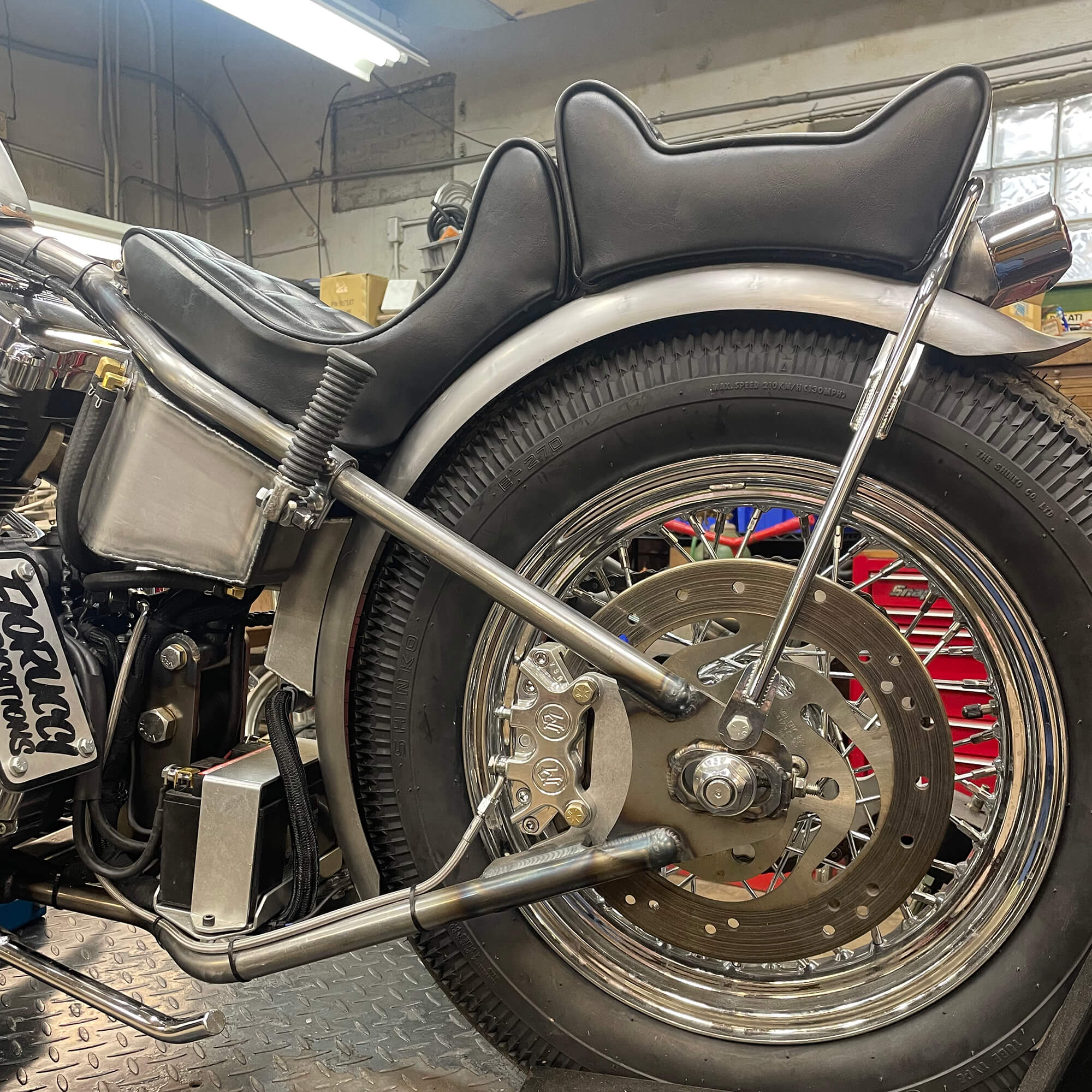 Le Pera Signature II Solo Seat fits Rigid Frame – Lowbrow Customs