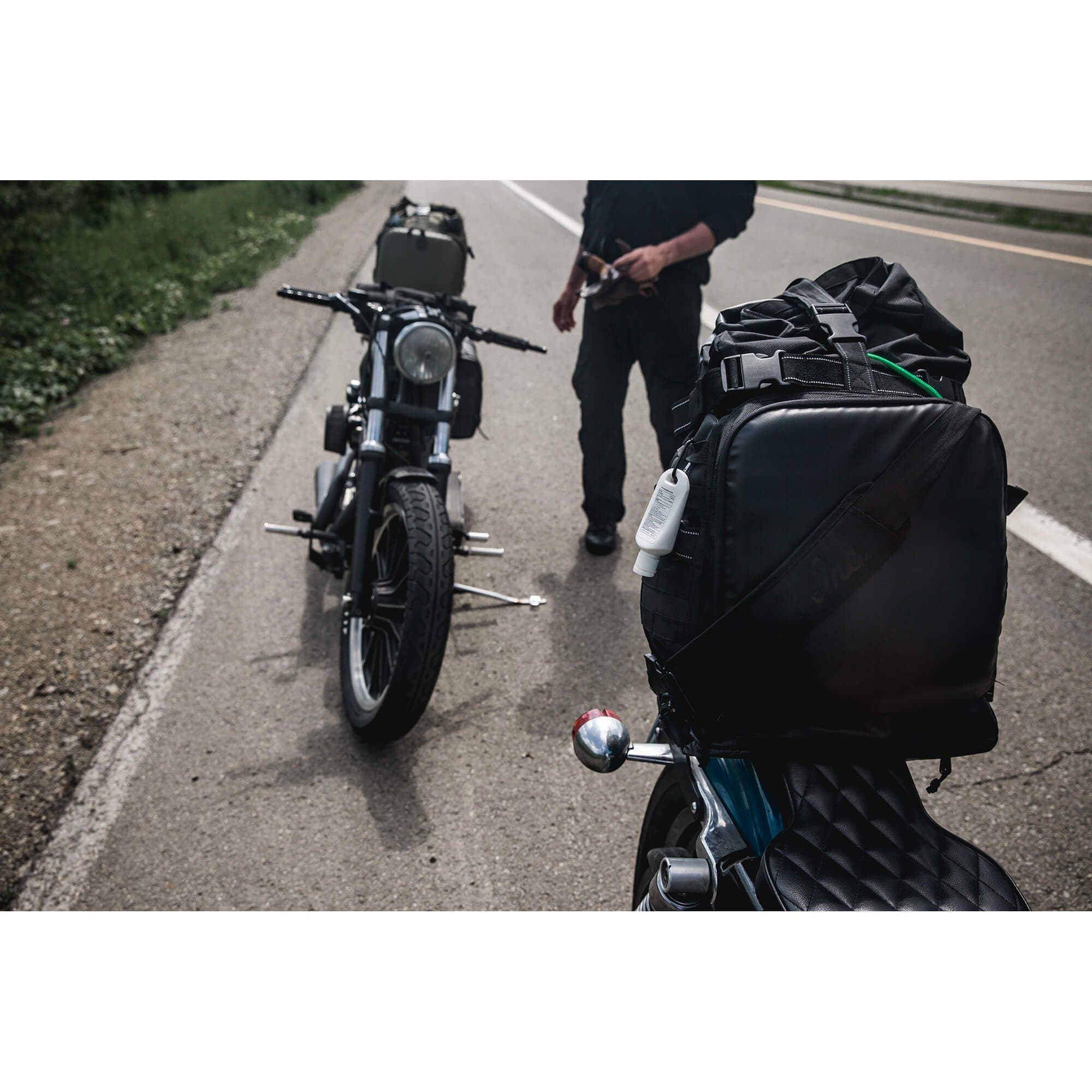 Biltwell EXFIL-80 2.0 - Motorcycle Travel Bag - Black – Lowbrow Customs