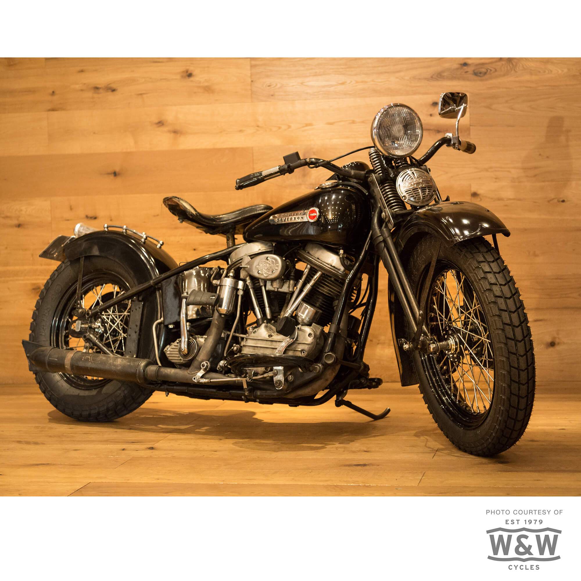 Bates Baja 100 Tire 19" - 4.00-19 71T – Lowbrow Customs