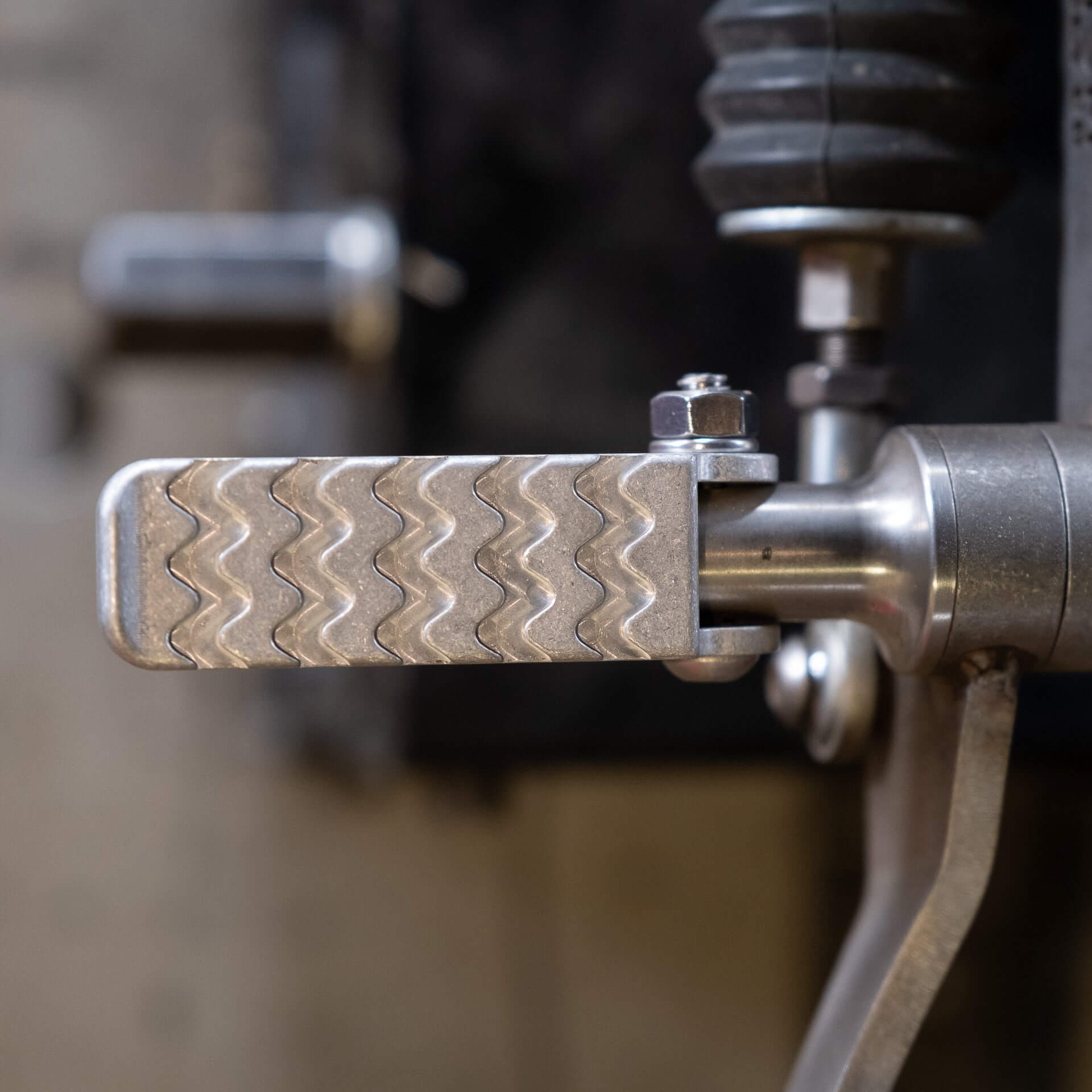 Prism Supply Co. Heritage Aluminum Foot Pegs – Lowbrow Customs