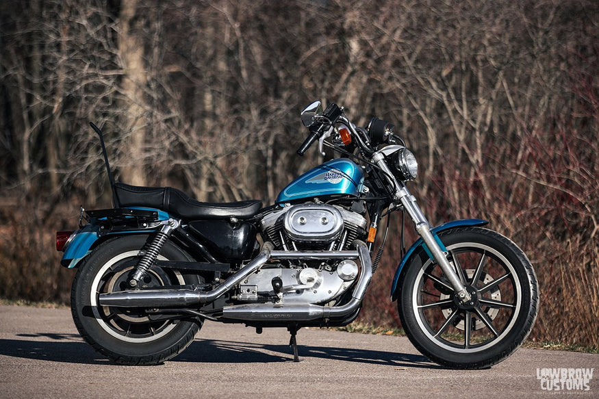 How To Install Moto Luggage Racks and on Harley-Davidson Sportsters an ...