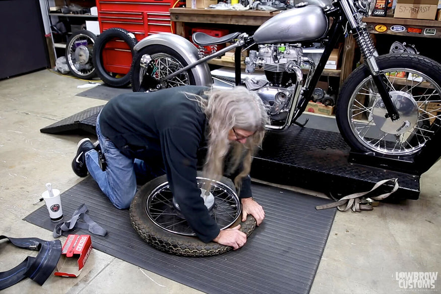 Video: How To Change A Motorcycle Tire By Yourself – Lowbrow Customs