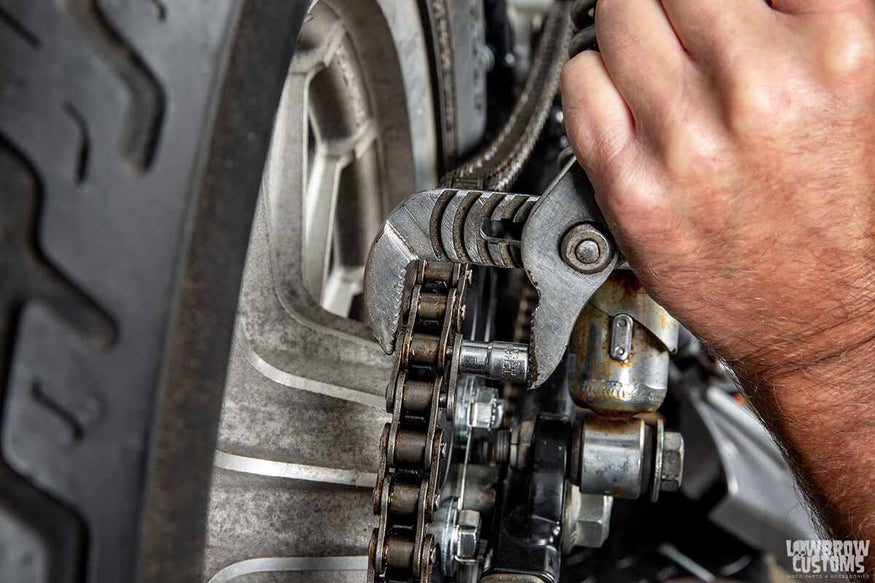 How-to Install: Chain Conversion Kit for 1994-2003 Harley Sportsters ...